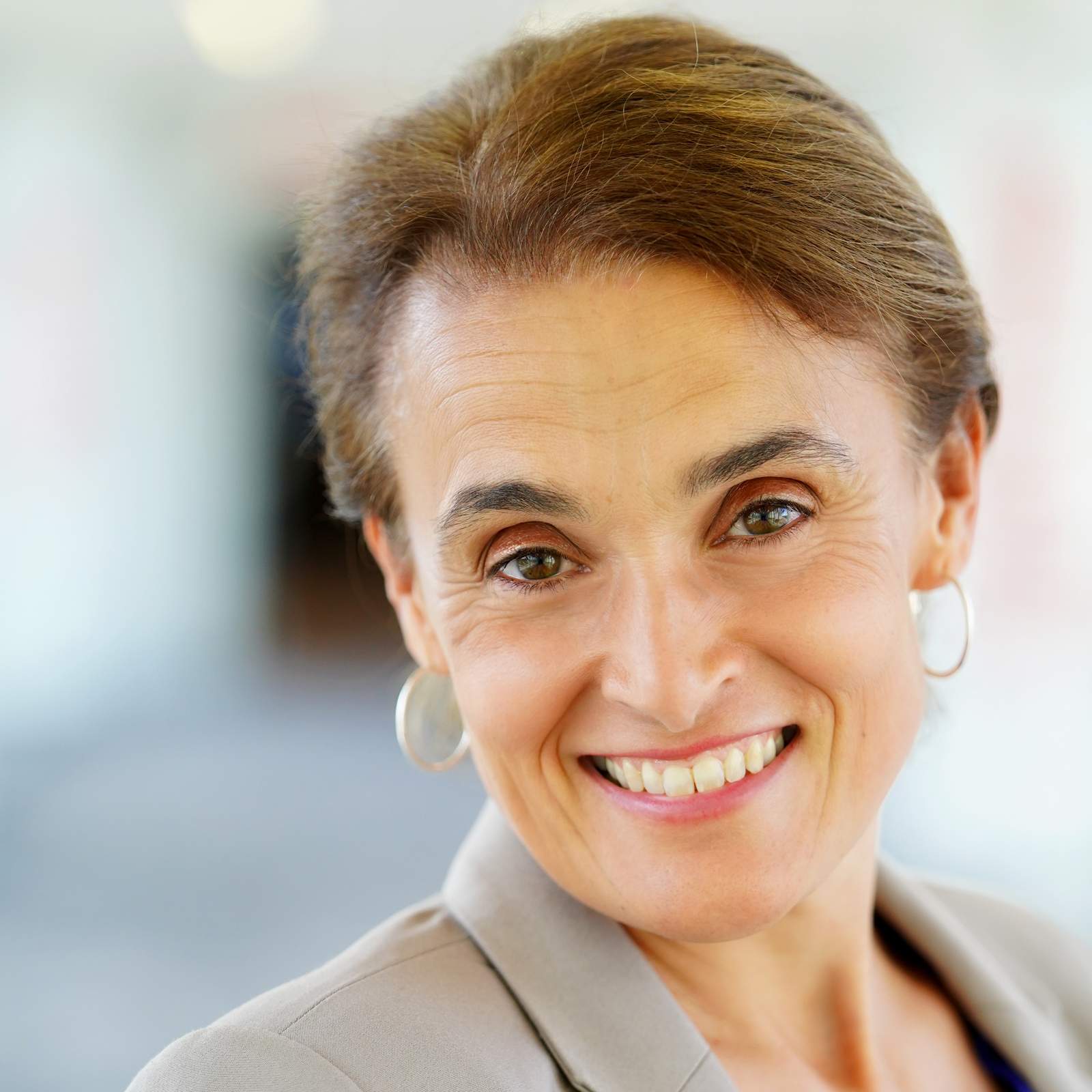 Maria Soares » NAMIC » Multi-ethnic Diversity in the Communications Industry